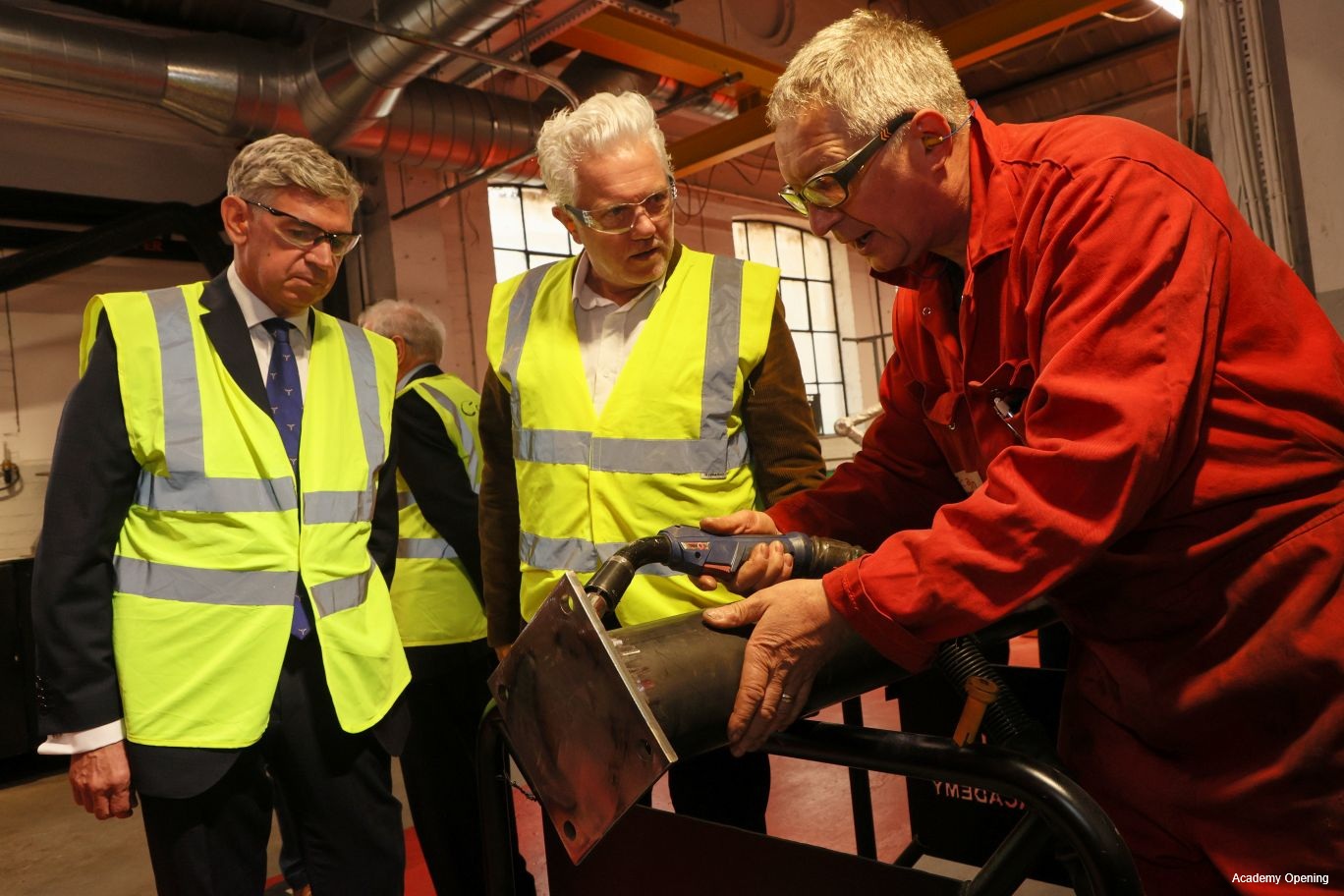 Caunton Engineering Ltd - Structural Steelwork Contractor - Steel ...